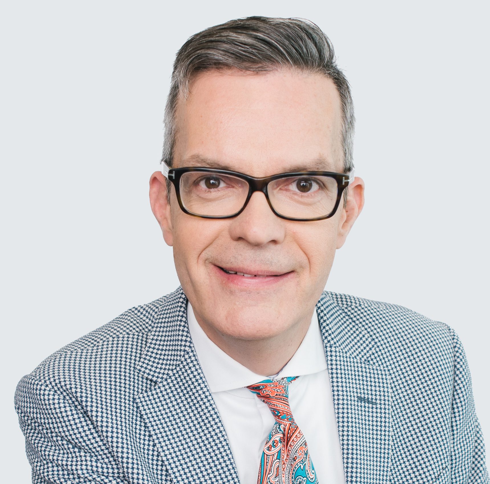 Greg McGinnis - Ius Laboris